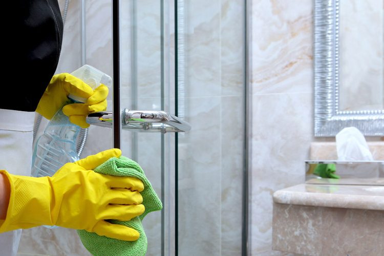 Upgrade Your Bathroom Cleaning Routine with This Genius Hack ...