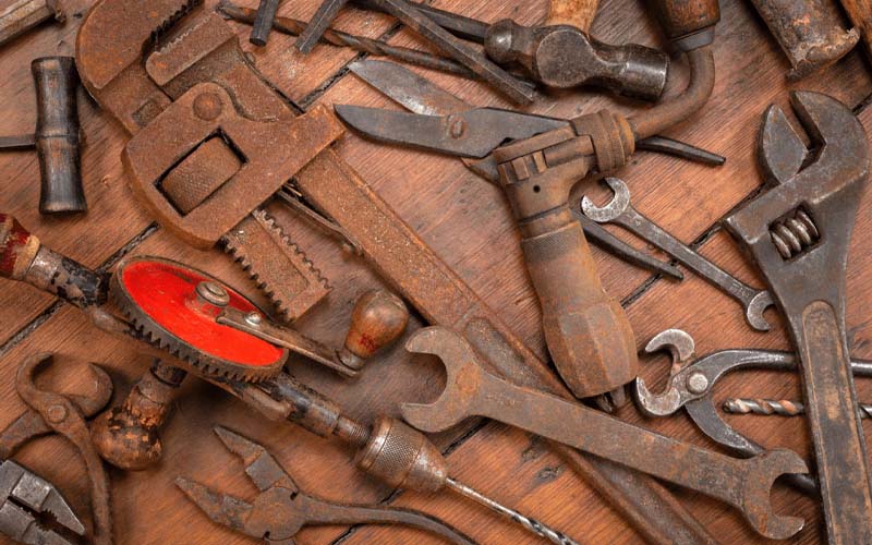 The Best Ways to Keep Metal Looking Shiny as New! – DailyThings.me